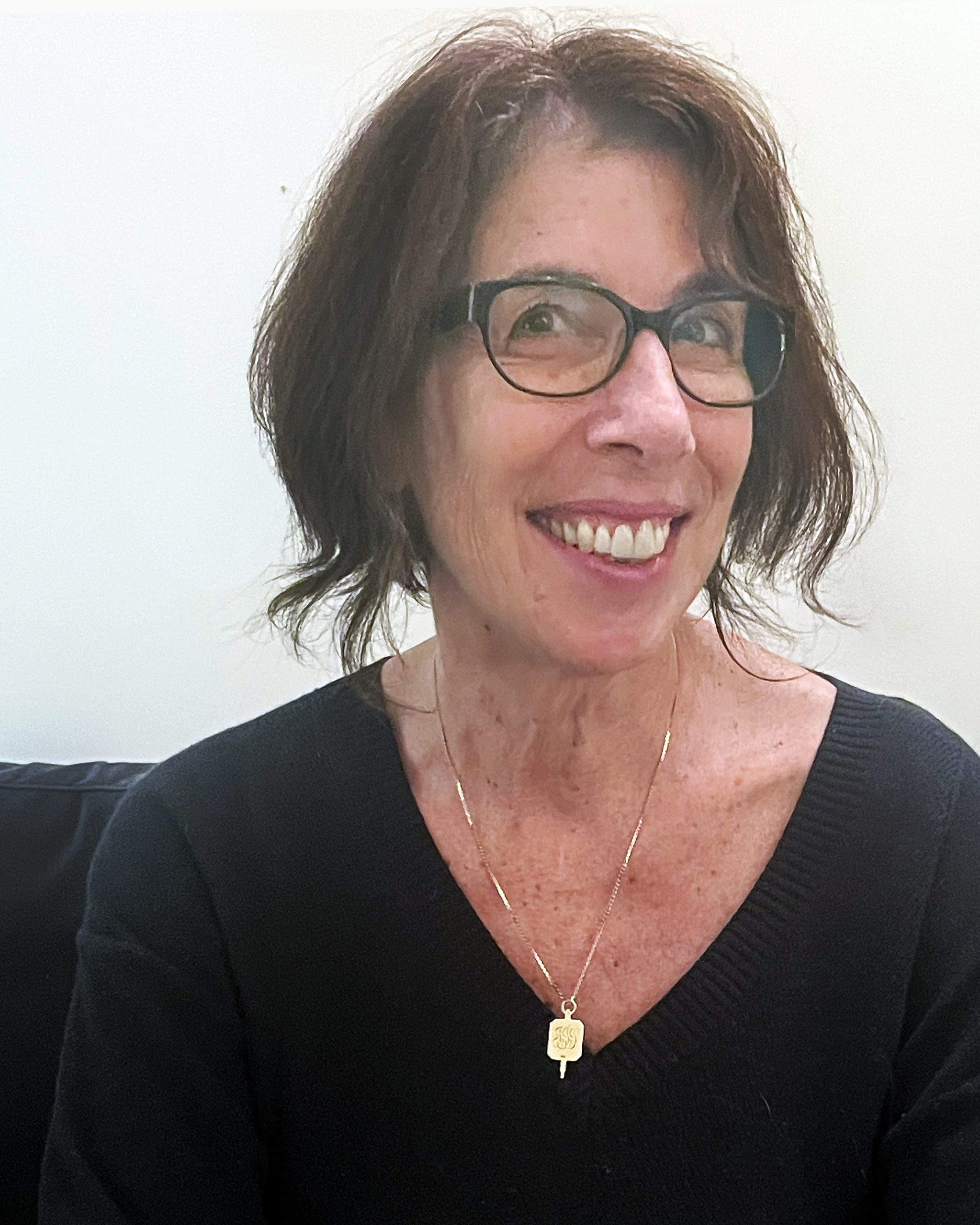 Indie Corner - Amy Smiley - Dragonfly: An exploration of eco-fiction